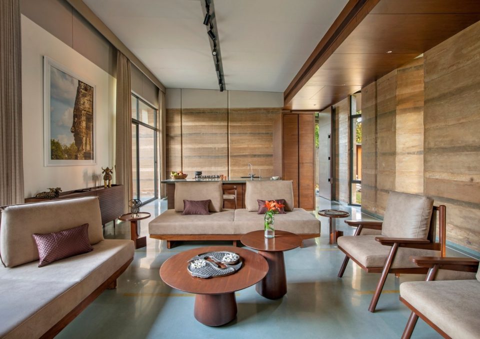 Earth House: A Residence Designed on Sustainability