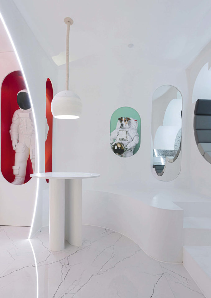 Y2K Interior: A Guide to a Unique Millennial Home Aesthetic