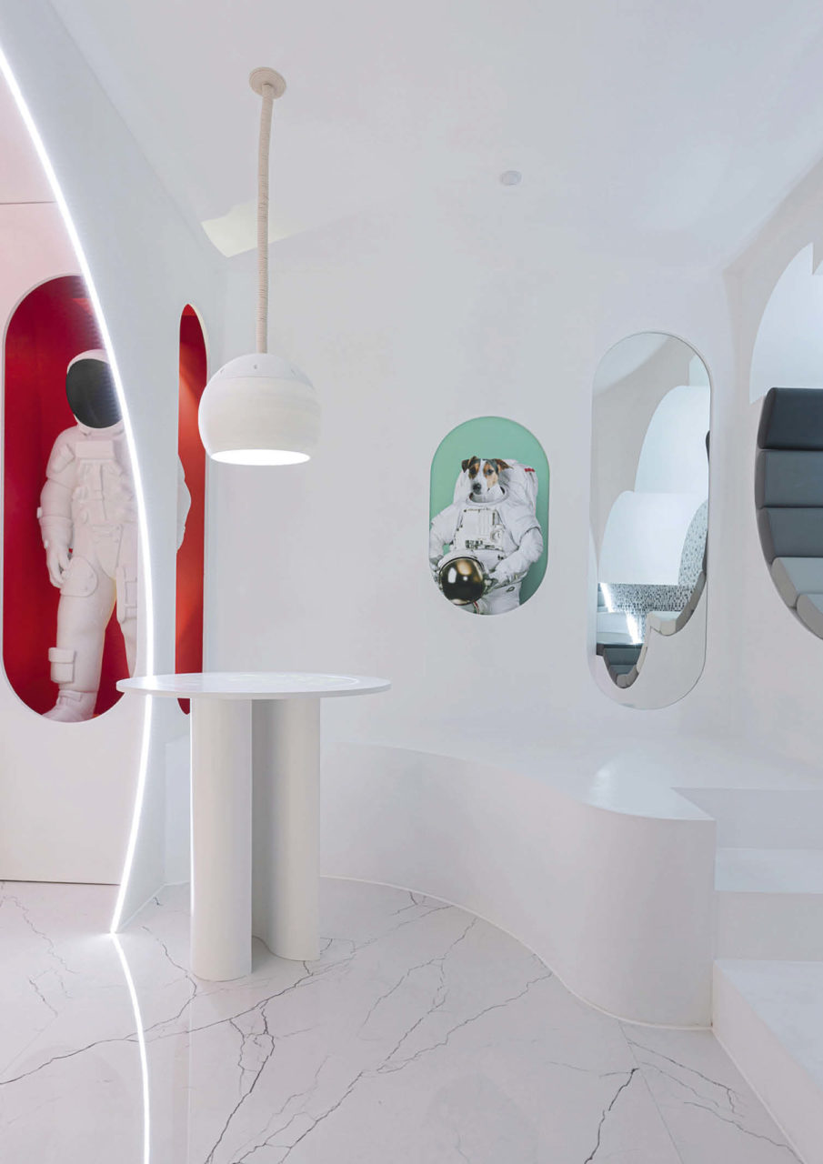 Y2K Interior: A Guide to a Unique Millennial Home Aesthetic