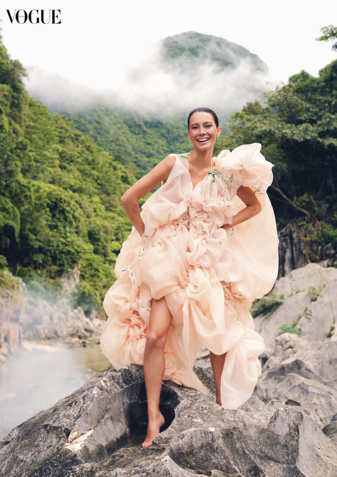 Vogue Philippines Launches Its First Ever Issue