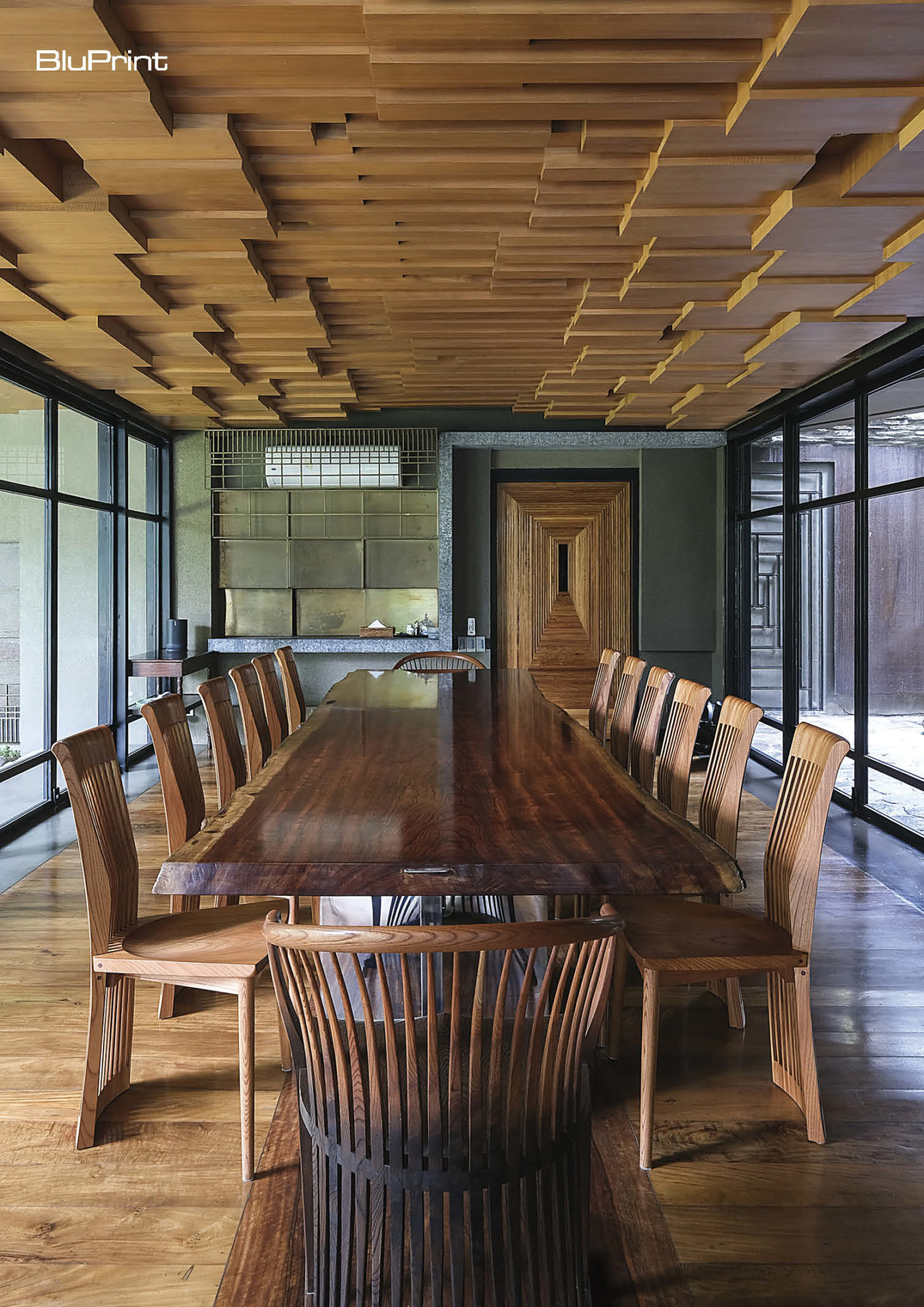 Use the Red Thread Theory to Unify Your Home's Design