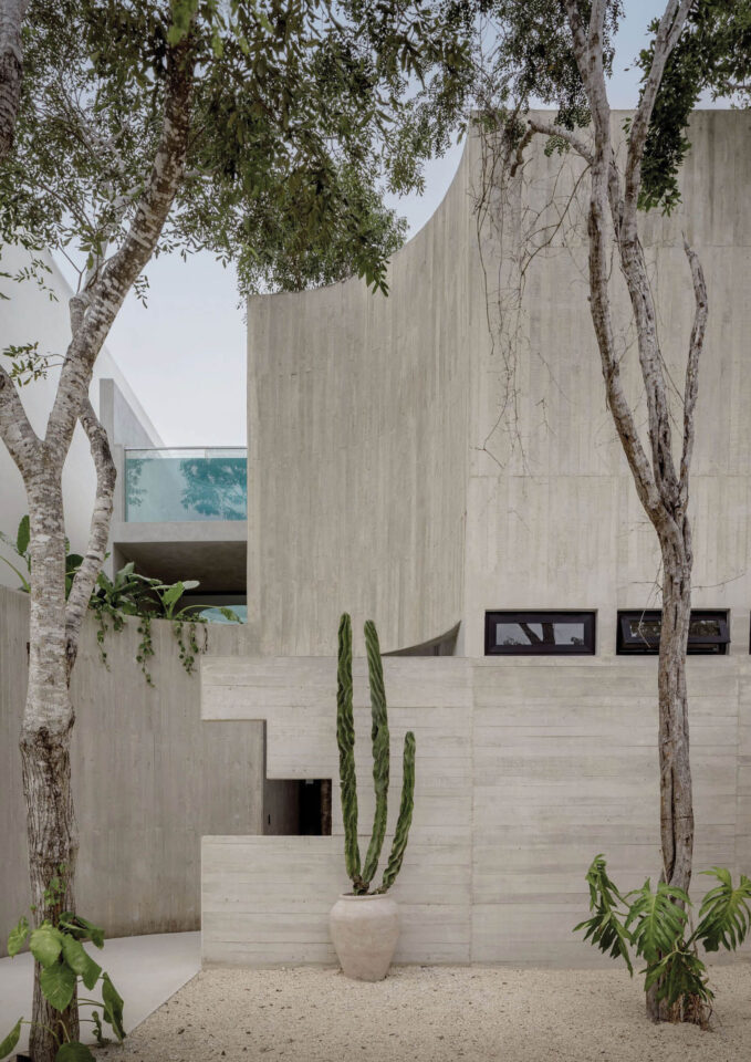 Villa Cava Brings Architecture Closer to Nature