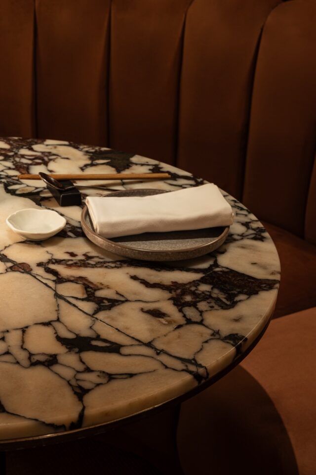 Uma Nota Manila Merges Brazilian and Japanese Design