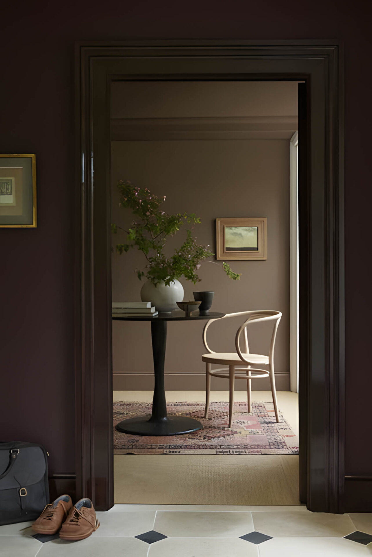 Double Drenching: The Two-Tone Paint Idea Trend