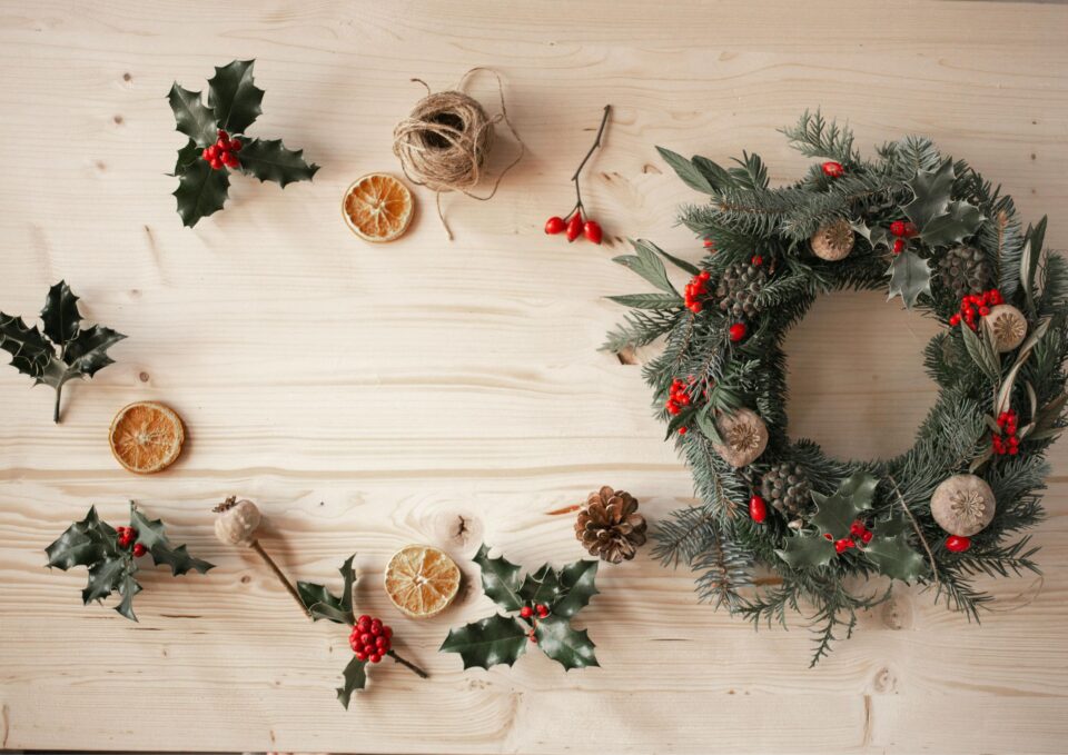 Classic Christmas Themes to Bring the Holiday Spirit