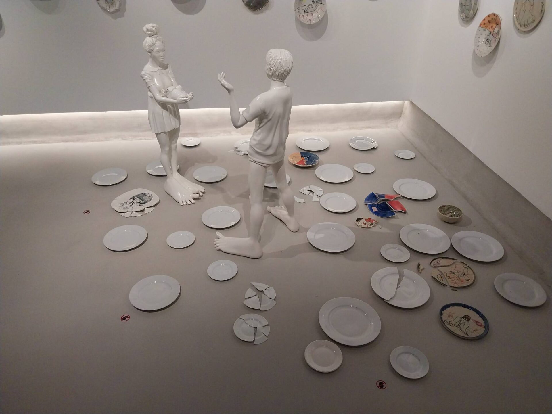Breaking to Mend': Ciane Xavier Embodies Human Fragility in